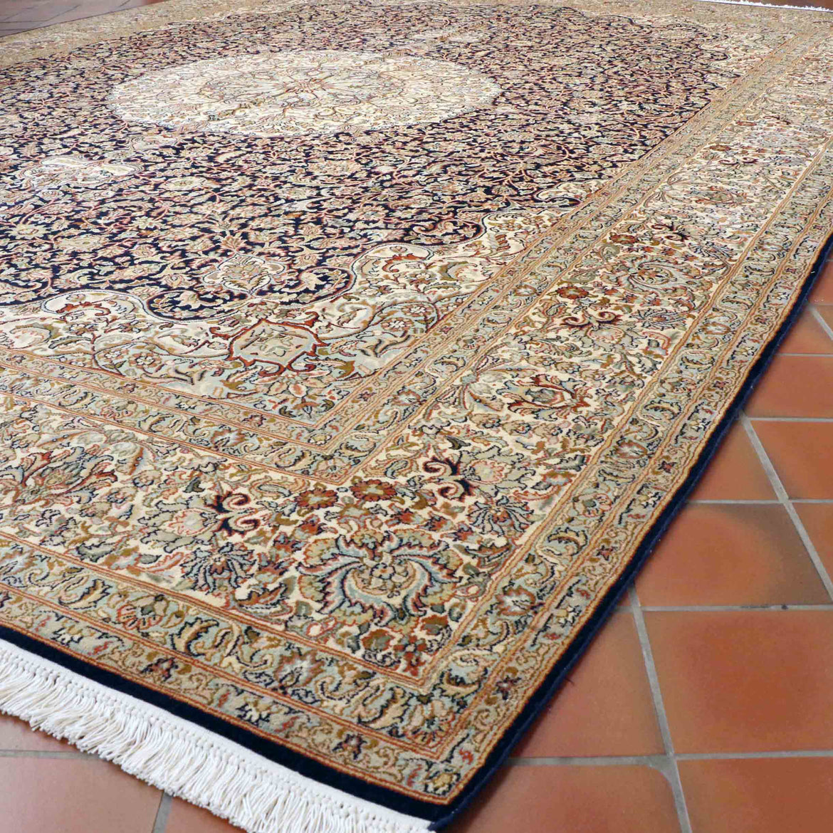 Handmade Silk Rugs from an established family business in the UK ...